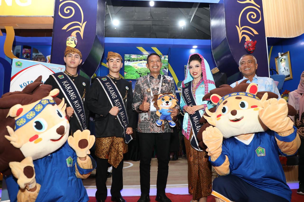 Gaungkan Porprov IX, Maskot SIMA dan Kakang Mbakyu Malang Mejeng di Ekspo Kota Indonesia